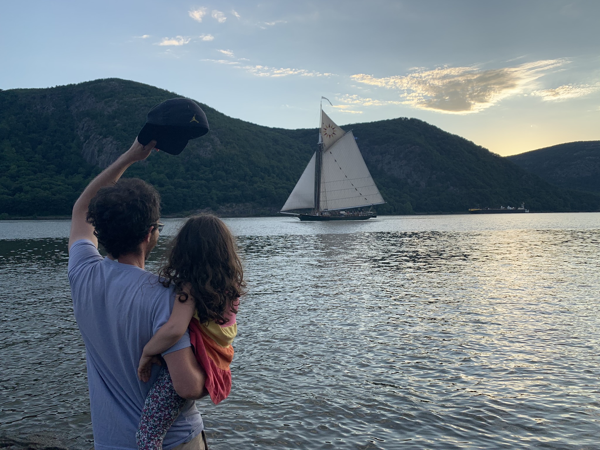 Sloop Clearwater on the Hudson River is a Sign of Spring - Hudson River ...